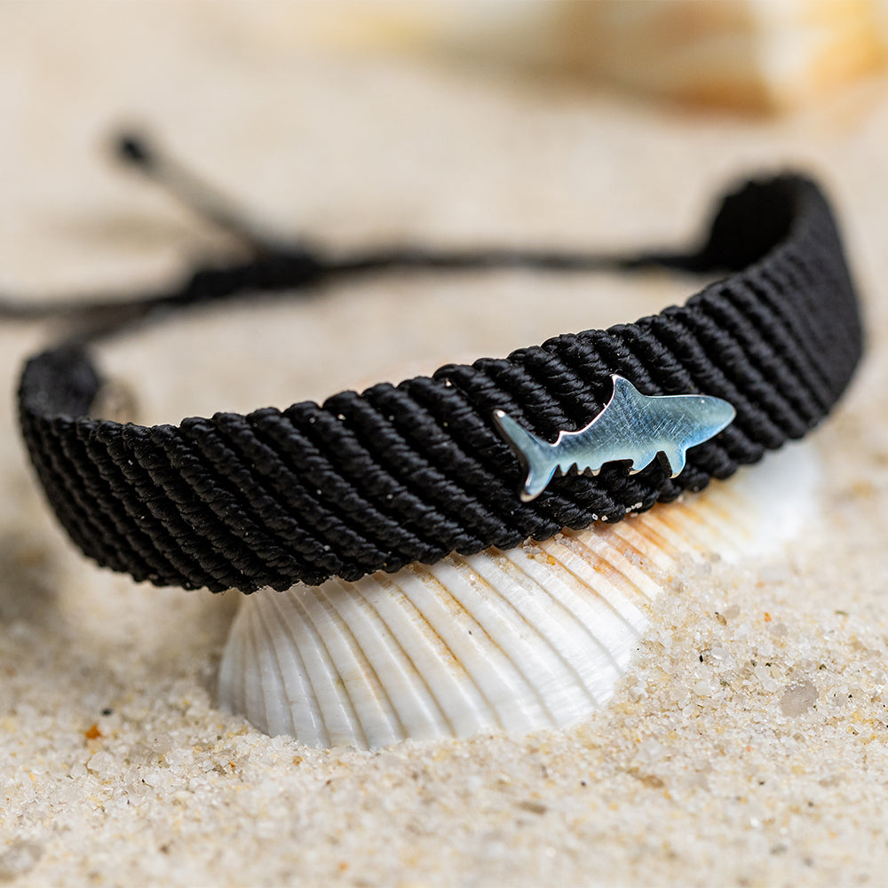 Ocean Resilience - Shark Bracelet (6-pack) - Black – wholesale.4ocean.com